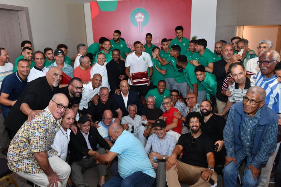 La FRMF célèbre la mémoire des gloires du football national | SNRT News