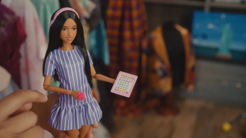 Le géant du jouet Mattel lance une Barbie atteinte d'autisme | SNRT News
